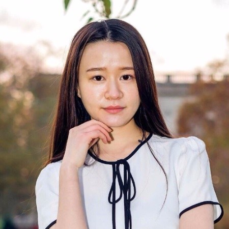 Feiyi Guo Email & Phone Number | General Dentist - ContactOut